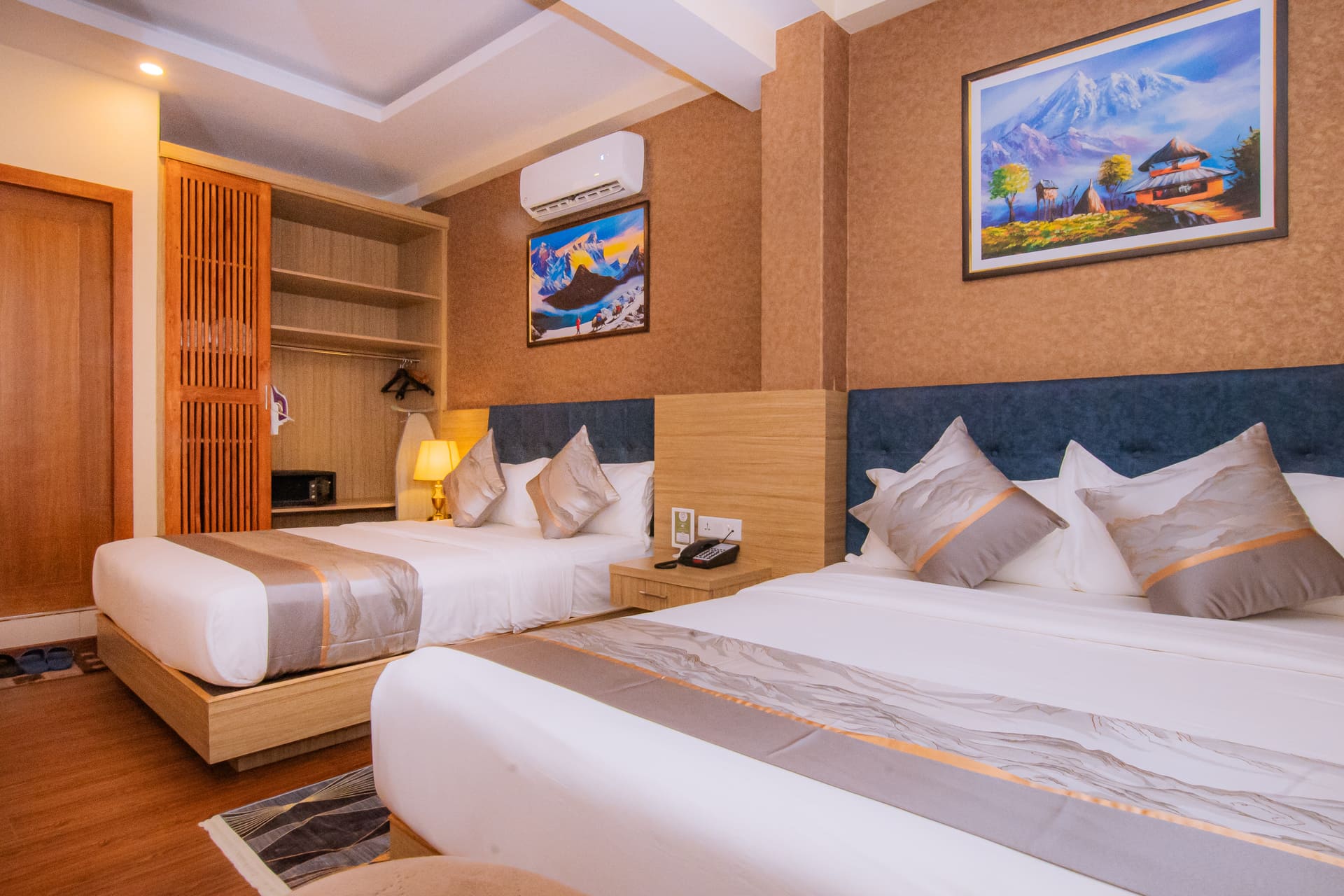 Majestic Lake Front | Luxury Lakeside Resort & Spa